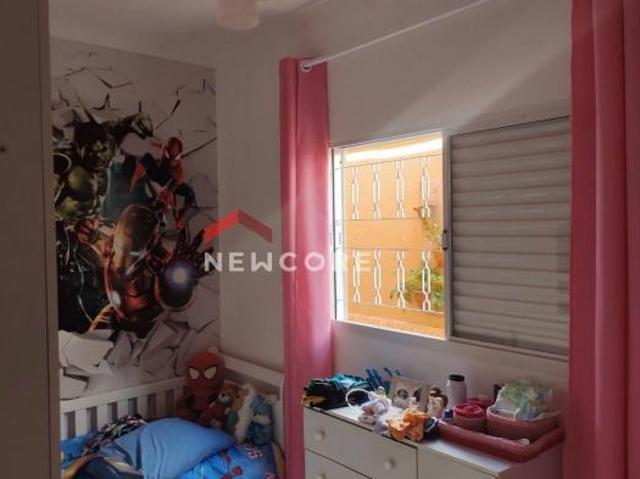 Casa em Avenida Subtenente Garcílio Costa Ferreira Filho Vista Alegre Taubaté/SP