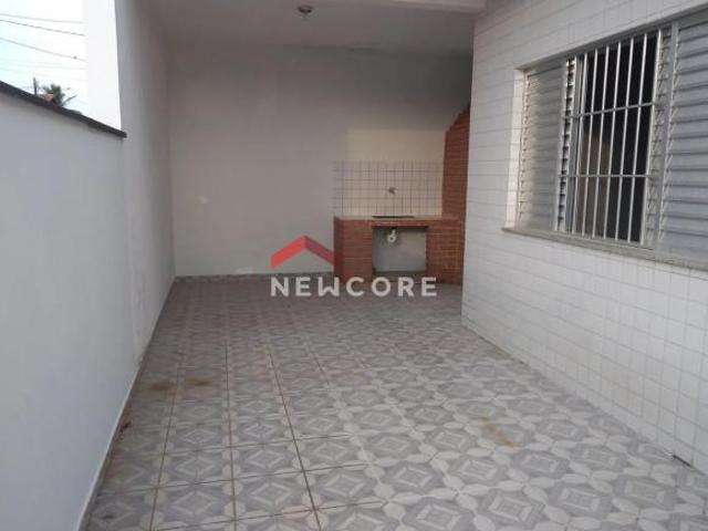 Casa em Avenida Pedro Walmore de Araújo Tupy Itanhaém/SP