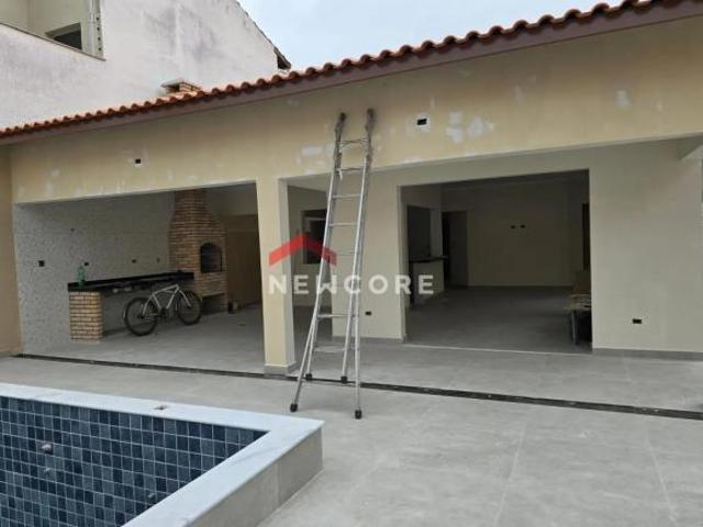 Casa em Avenida Prefeito Doutor Gheorghe Popescu Parque Balneário Oasis Peruíbe/SP