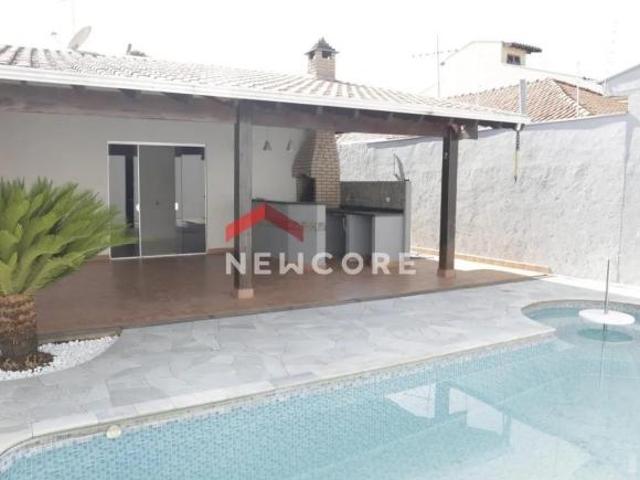 Casa em Avenida Professor Luiz Carlos Donegá Jardim Nossa Senhora Aparecida Mirassol/SP