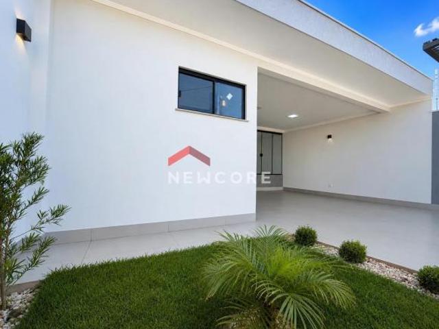 Casa em Avenida Waldemar Allegretti Jardim Munique Maringá/PR