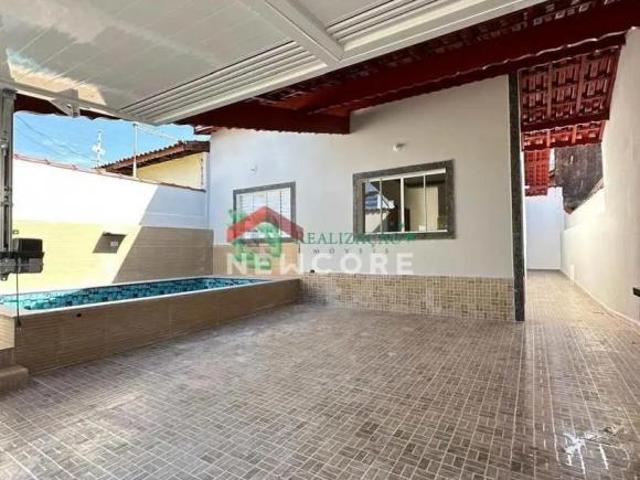 Casa em Avenida Vera Stella Vera Cruz Mongaguá/SP