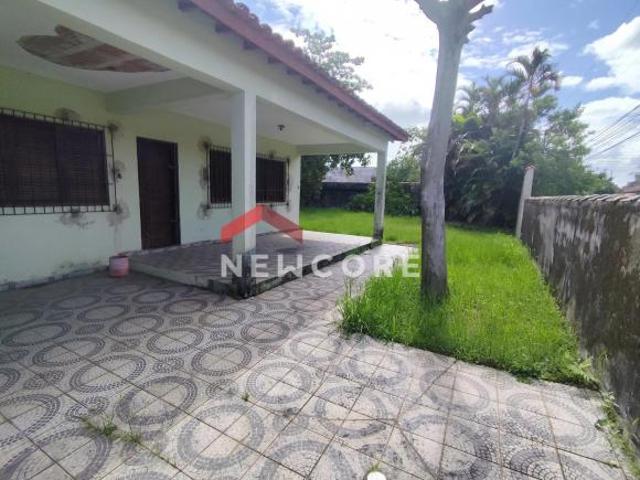 Casa em Avenida Vereador Armando Ferreira Gaivota Praia Itanhaém/SP