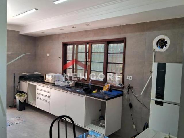 Casa em Avenida Vereador Ney Moura Nehme Rio da Praia Bertioga/SP
