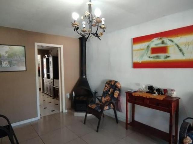 Casa em Aberta dos Morros