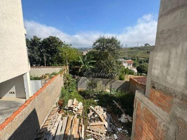 CASA EM ACABAMENTO NO CAMPO DAS AROEIRAS