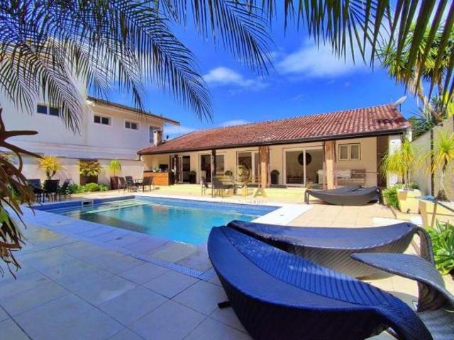 Casa em Acapulco, Guarujá/SP de 400m² 4 quartos à venda por R$ 2.120.000,00