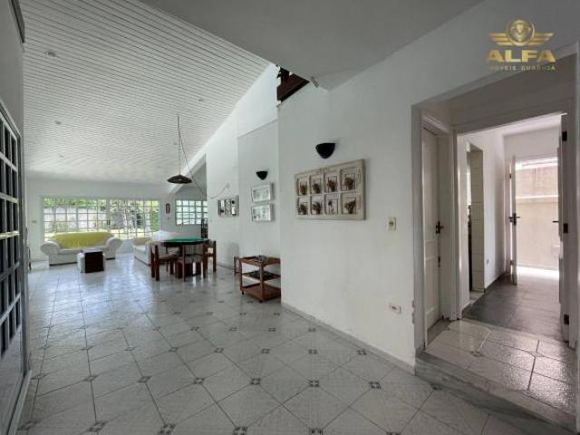 Casa em Acapulco, Guarujá/SP de 400m² 6 quartos à venda por R$ 2.200.000,00
