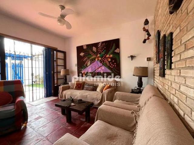 Casa em Acaraú, Ubatuba/SP de 183m² 3 quartos à venda por R$ 1.400.000,00