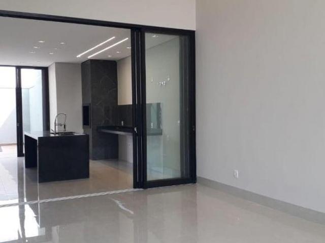 Casa em Aeroporto, Araçatuba/SP de 162m² 3 quartos à venda por R$ 1.100.000,00