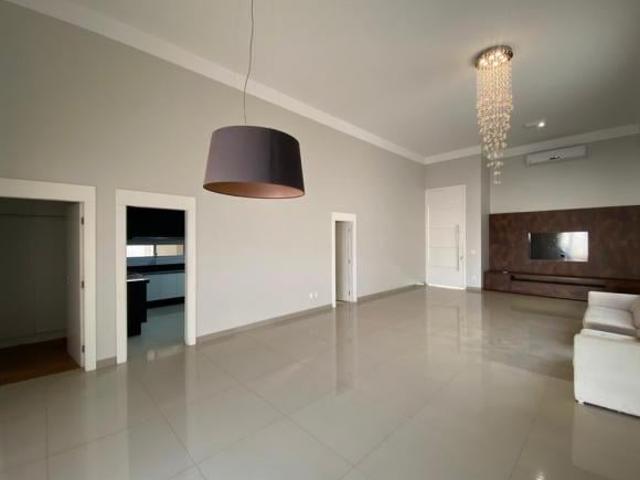 Casa em Aeroporto, Araçatuba/SP de 240m² 3 quartos à venda por R$ 1.500.000,00 ou para locação R$ 8