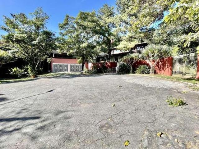 Casa em Águas da Fazendinha, Carapicuíba/SP de 446m² 5 quartos à venda por R$ 2.100.000,00
