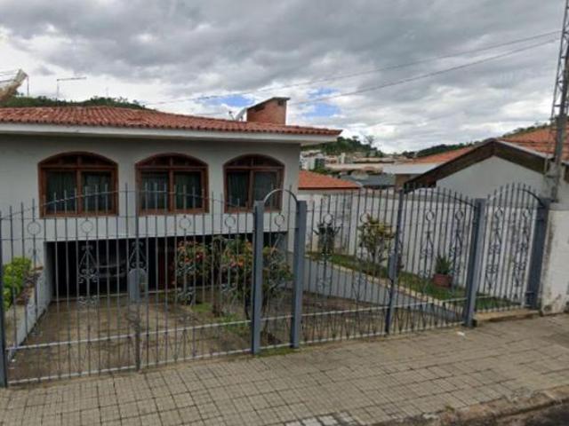 Casa em Águas de Lindóia/SP
