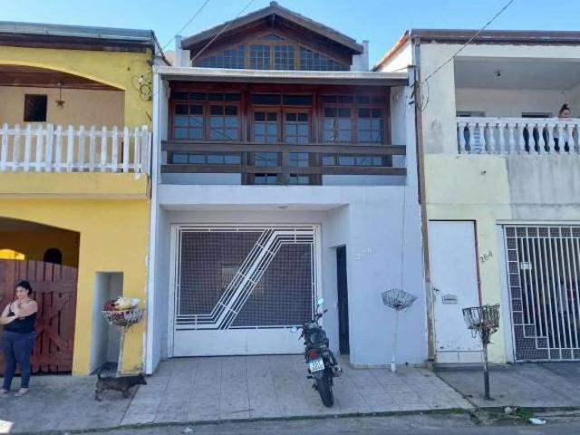 Casa em Alameda Crinus Ruth Maria Vargem Grande Paulista/SP