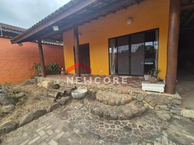 Casa em Alameda do Nhambu Manacá dos Itatins Peruíbe/SP