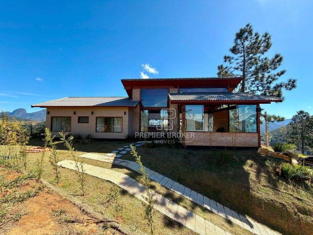 Casa em Albuquerque, Teresópolis/RJ de 151m² 3 quartos à venda por R$ 1.429.900,00