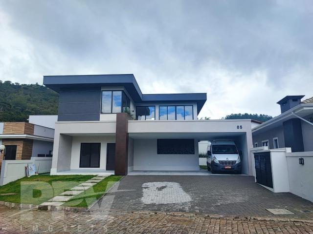 Casa em Albuquerque, Teresópolis/RJ de 267m² 4 quartos à venda por R$ 1.599.900,00