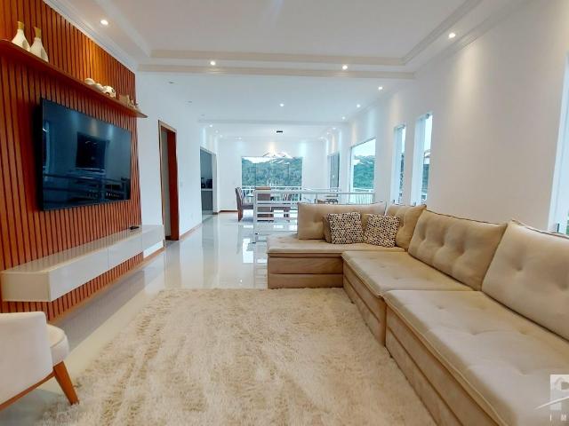 Casa em Albuquerque, Teresópolis/RJ de 440m² 4 quartos à venda por R$ 1.399.900,00