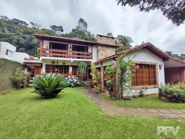 Casa em Albuquerque, Teresópolis/RJ de 600m² 4 quartos à venda por R$ 1.199.000,00