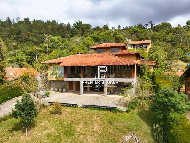 Casa em Albuquerque, Teresópolis/RJ de 620m² 5 quartos à venda por R$ 3.599.900,00