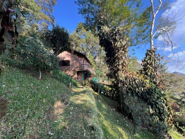Casa em Albuquerque, Teresópolis/RJ de 99m² 2 quartos à venda por R$ 749.000,00