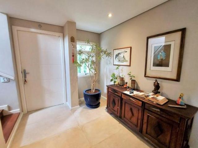 Casa em Algarve, Cotia/SP de 450m² 4 quartos à venda por R$ 2.300.000,00