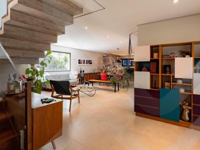Casa em Aldeia da Serra, com 3 dormitórios à venda, 350 m² por R$ 2.850.000 Aldeia da Serra Sant