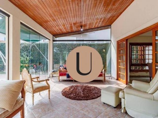 Casa em Aldeia da Serra Oportunidade