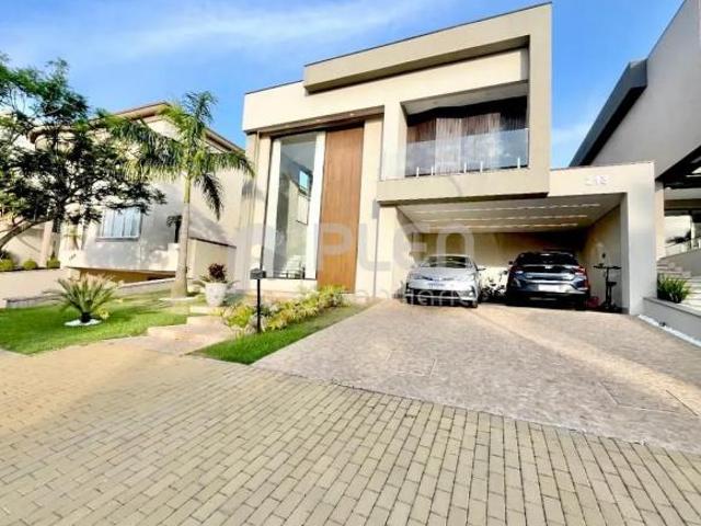 Casa em Alphaville de 349m2 com 4 Suítes e 4 Vagas à venda, Santana de Parnaíba, SP
