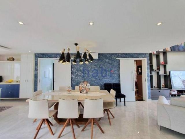 Casa em Alphaville Nova Esplanada, Votorantim/SP de 260m² 3 quartos à venda por R$ 3.200.000,00
