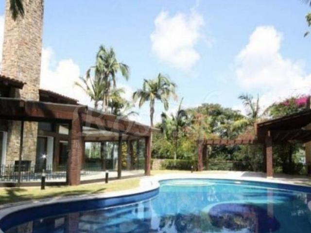 Casa em Alphaville Santana de Parnaíba SP