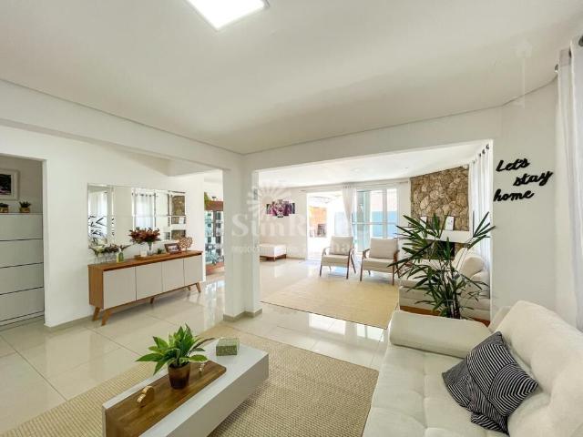 Casa em Alphaville, Santana de Parnaíba/SP de 300m² à venda por R$ 2.499.000,00