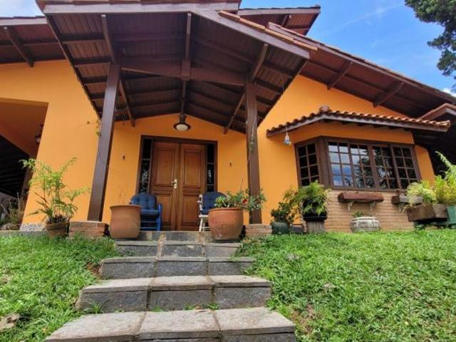 Casa em Alto Da Serra Mailasqui, São Roque/SP de 260m² 3 quartos à venda por R$ 1.100.000,00