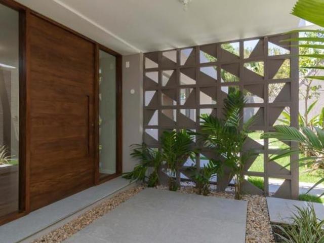 Casa em Alto de Pinheiros com 371 m²!