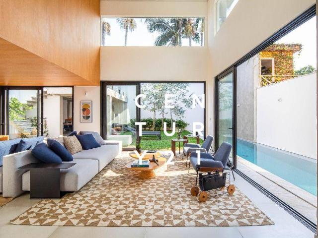 Casa em Alto de Pinheiros, São Paulo/SP de 326m² 3 quartos à venda por R$ 7.919.000,00