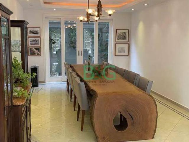 Casa em Alto de Pinheiros, São Paulo/SP de 435m² 3 quartos à venda por R$ 5.900.000,00 ou para locaç