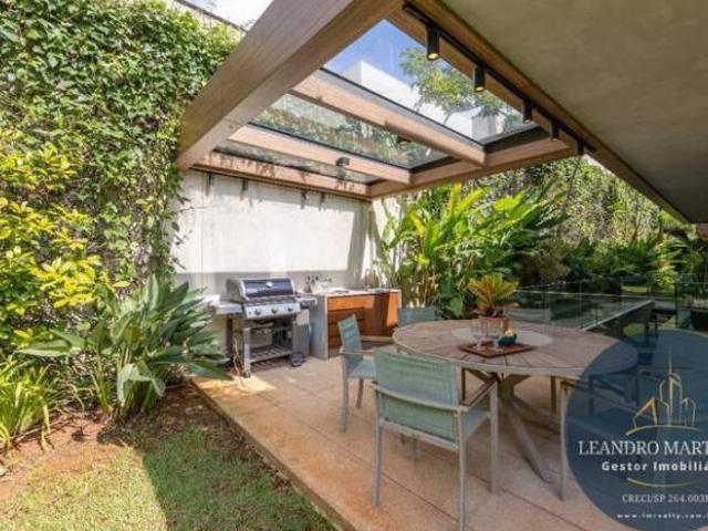 Casa em Alto de Pinheiros, São Paulo/SP de 628m² 3 quartos à venda por R$ 9.980.000,00