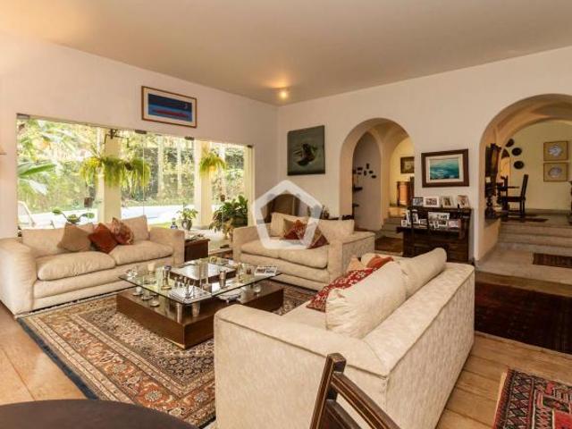 Casa em Alto de Pinheiros
