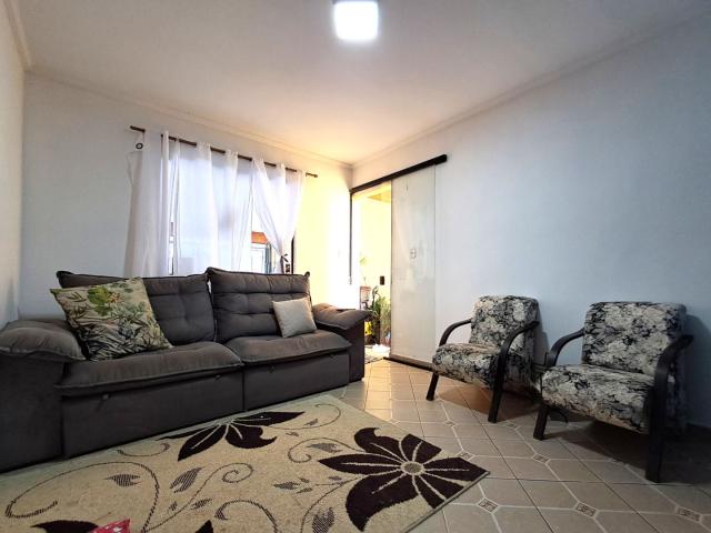 Casa em Alto São Pedro, Taubaté/SP de 157m² 3 quartos à venda por R$ 418.000,00