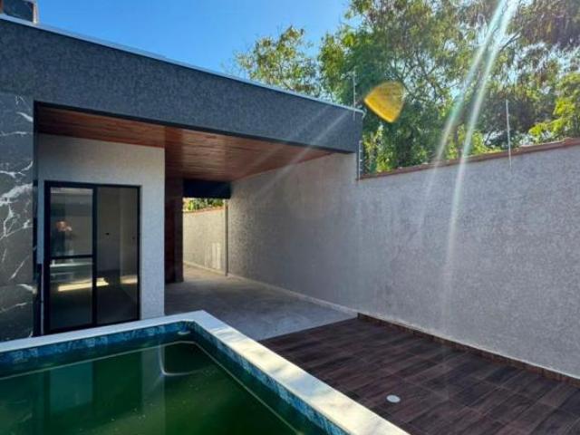 Casa em Alto padrão em Itanhaém com 03 quartos mais piscina