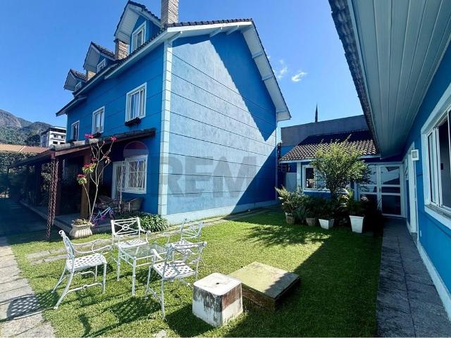 Casa em Alto, Teresópolis/RJ de 121m² 4 quartos à venda por R$ 799.900,00