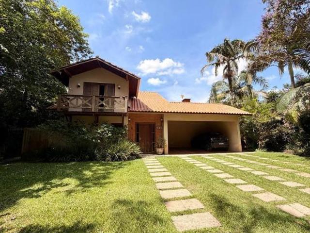 Casa em Altos de São Fernando, Jandira/SP de 300m² 3 quartos à venda por R$ 1.700.000,00