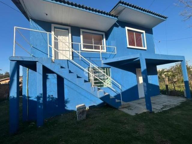 Casa em alvenaria com 2 pavimentos no bairro Alvorada