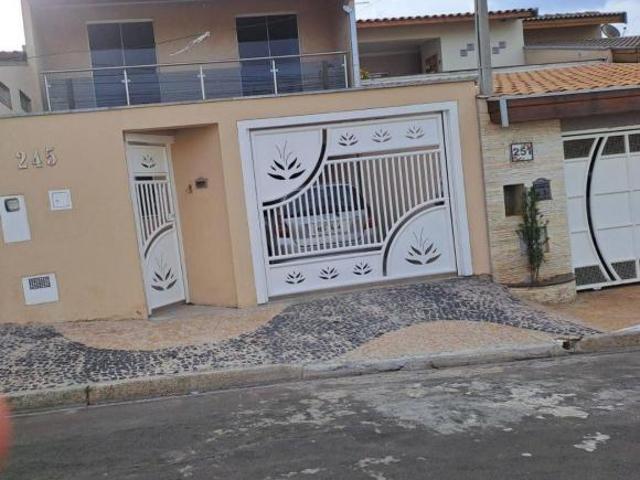 Casa em Americana