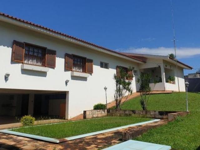 Casa em Americana