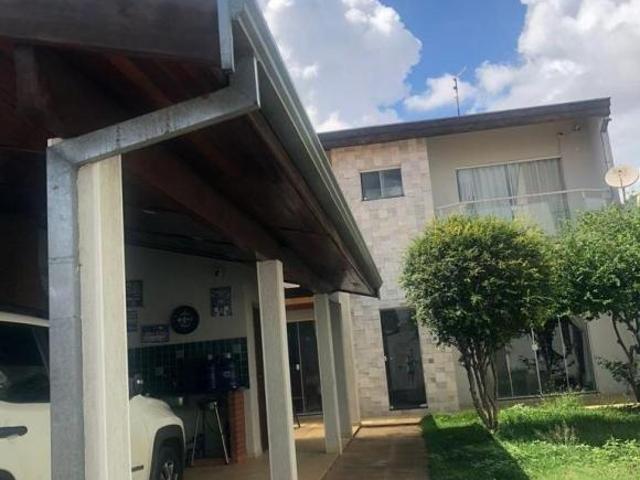 Casa em Americana