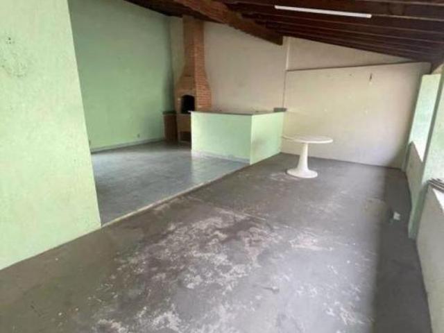 Casa em Americana