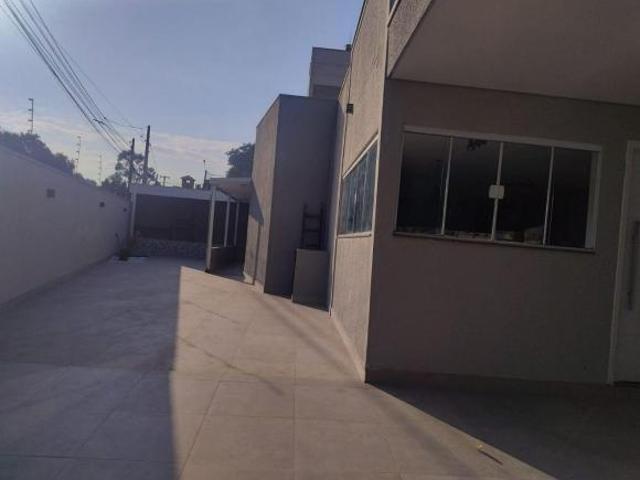 Casa em Americana
