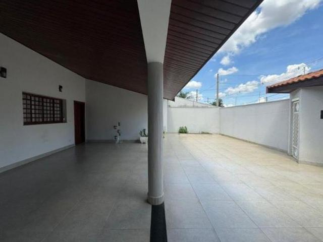 Casa em Americana