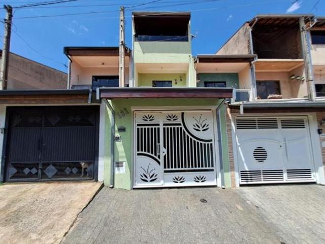 Casa em Americana